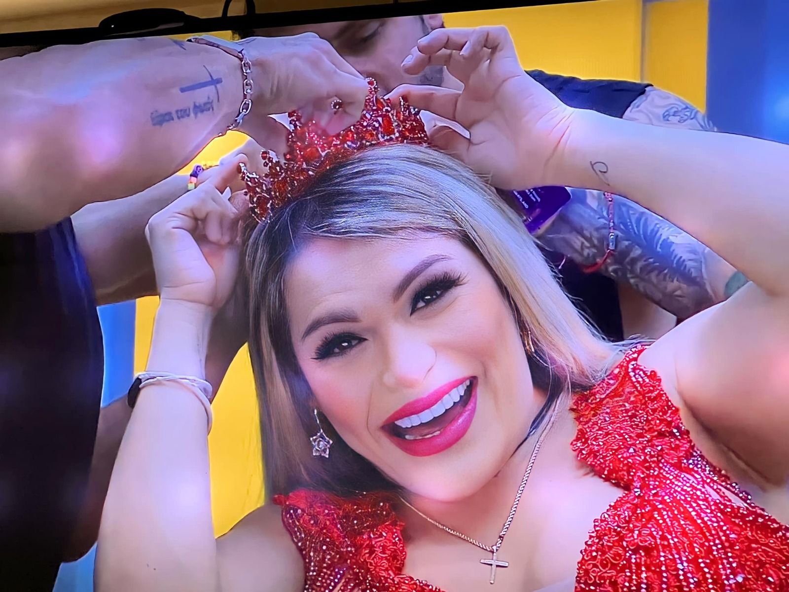 Wendy Guevara celebra su cumpleaños 30 en LCDLF |VIDEO