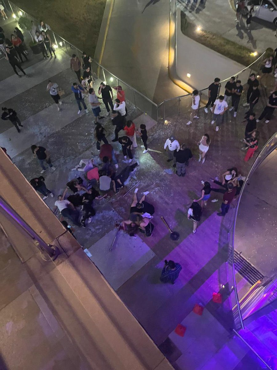 Estructura de antro colapsa en SLP; hay dos muertos