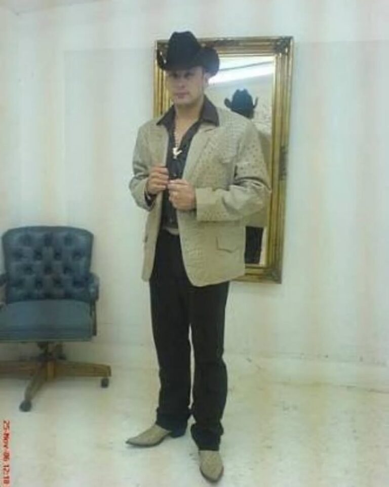 Revelan la última foto de Valentín Elizalde antes de morir