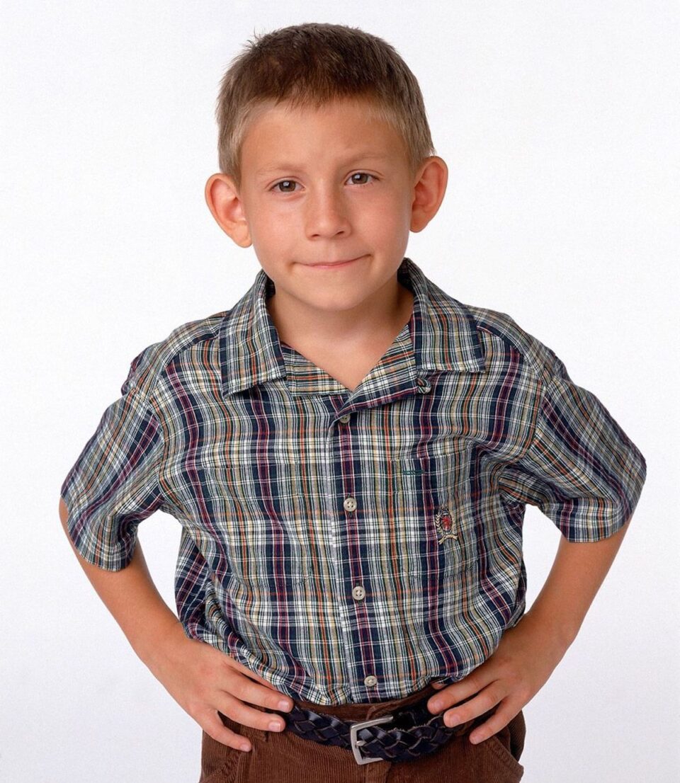 ¿Quién es Caleb Ellsworth-Clark, el nuevo Dewey en Malcolm?